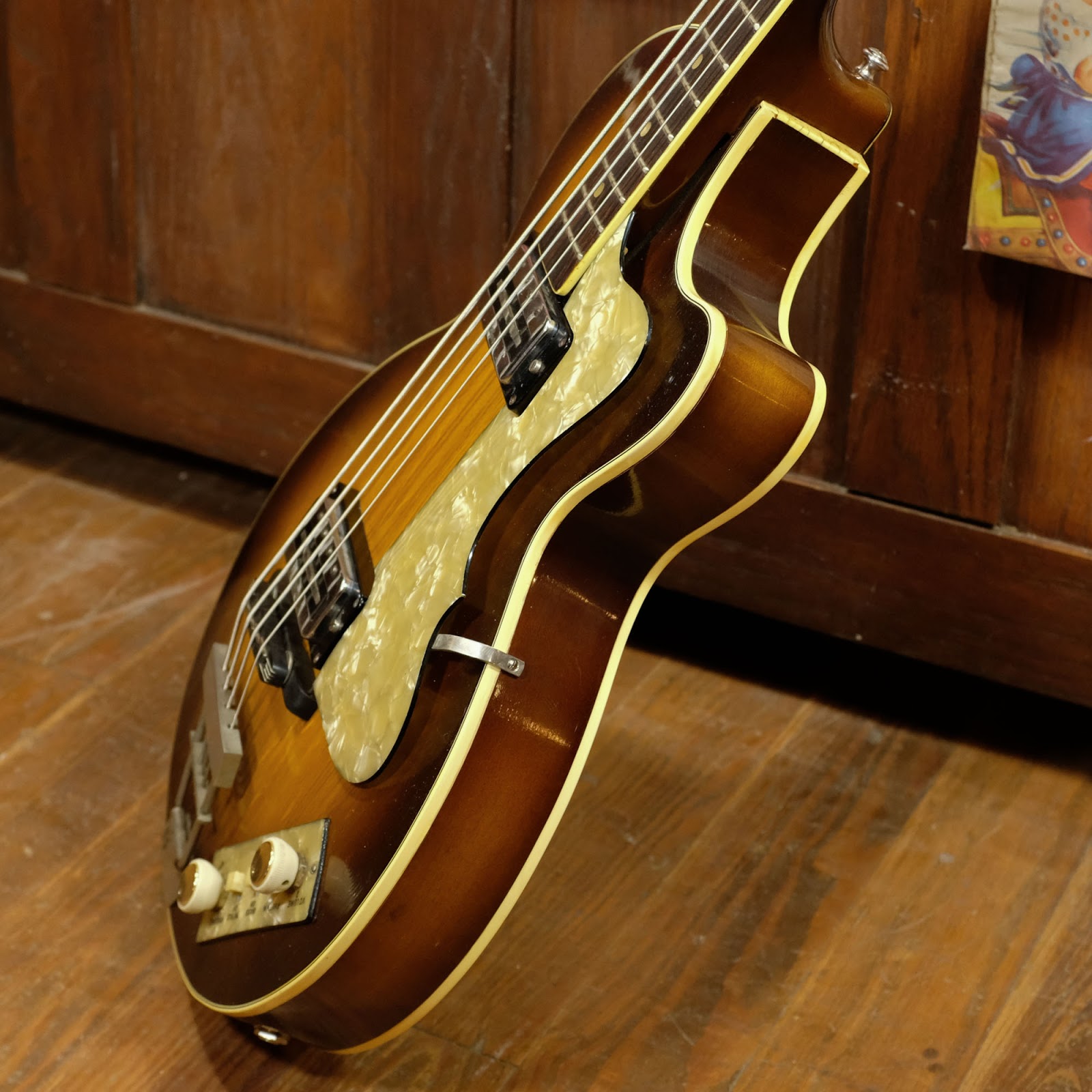1960s Hofner Club Hollowbody Electric Bass Guitar