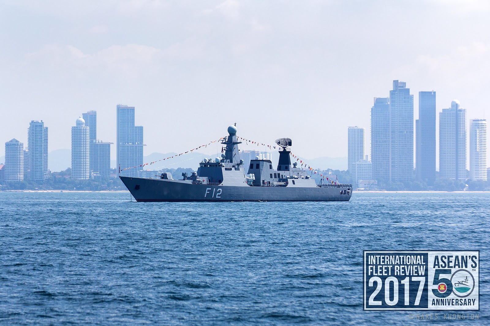 THAIDEFENSE-NEWS: ประมวลภาพเรือ : การสวนสนามทางเรือนานาชาติ ...