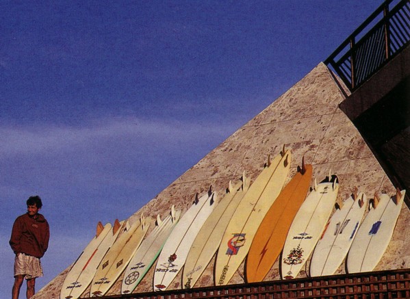 a day at the beach: Derek Hynd, Finless, Litmus a day at the beach: Derek Hynd, Finless, Litmus