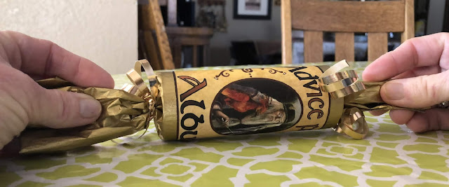 HollysHome Family Life: Harry Potter English Crackers Party Favors
