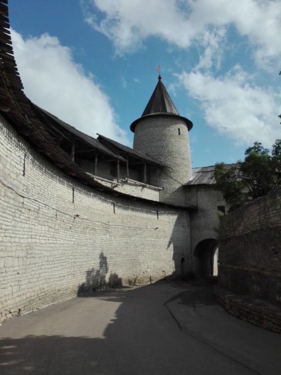 Pskov | Ramingo Dentro