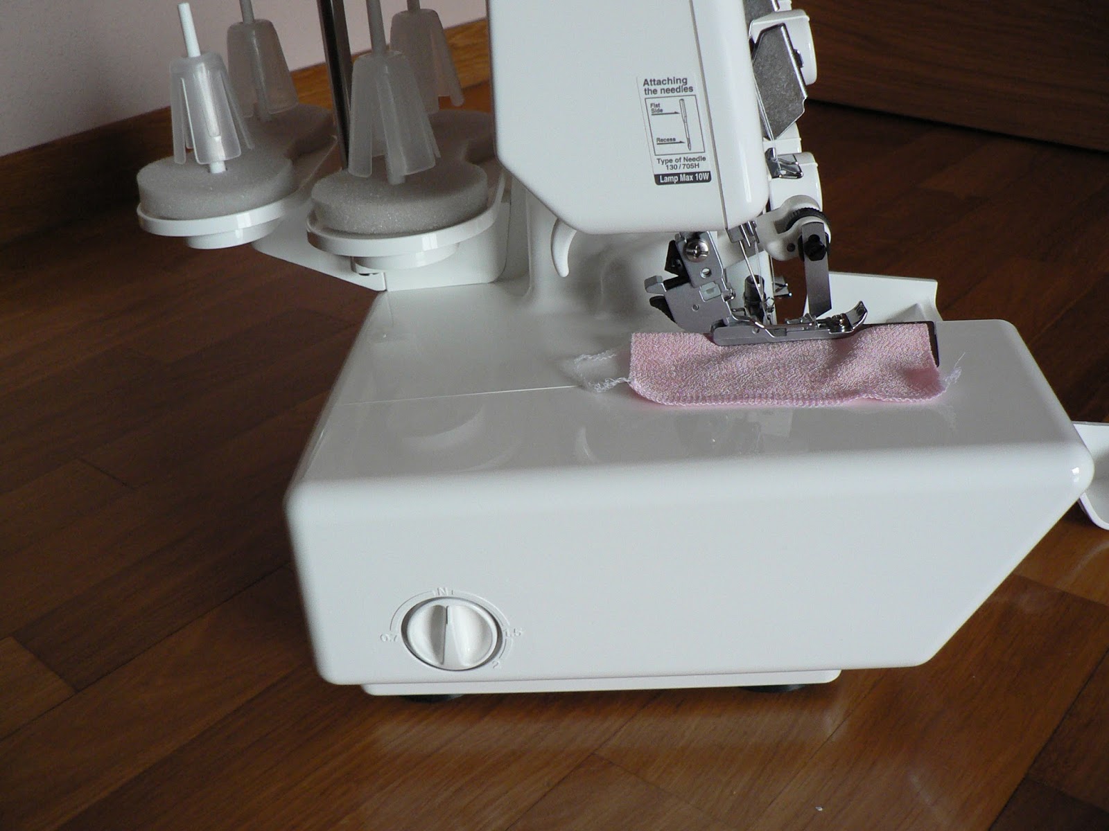 La costurera entrometida: Primeros pasos con tu remalladora (Overlock)