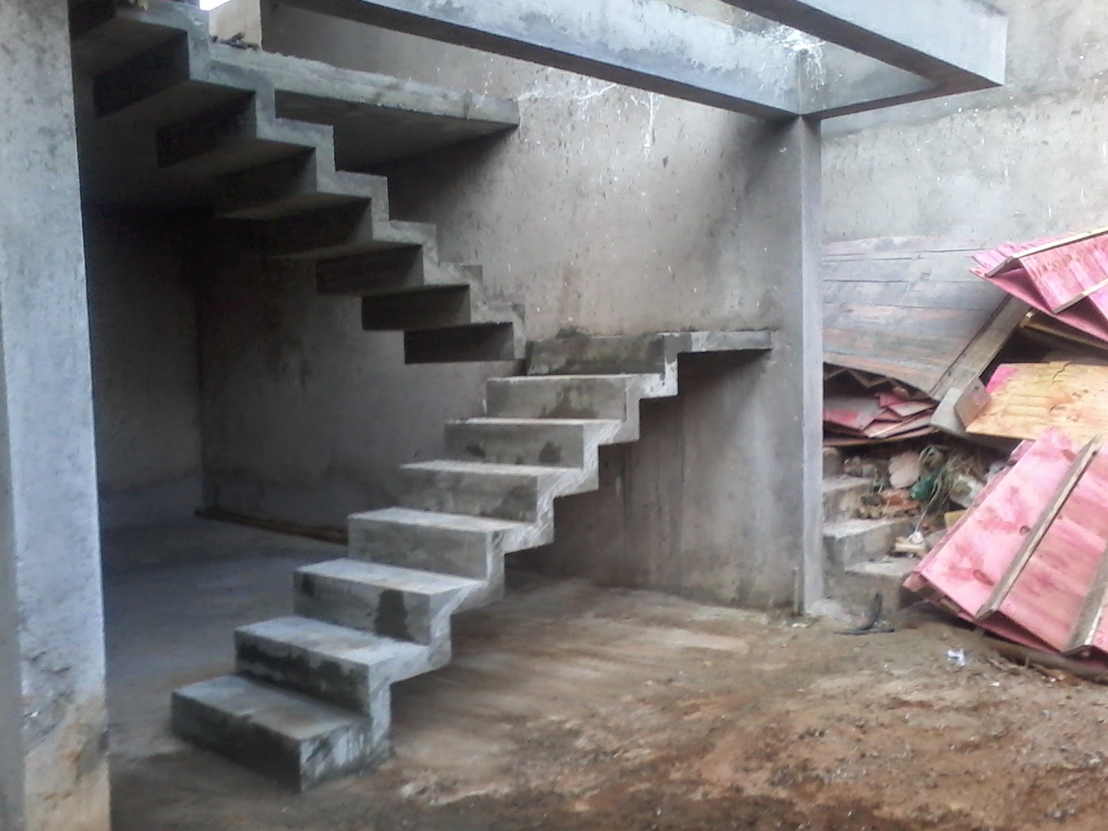 ESCADA DE CONCRETO : ESCADA CASCATA