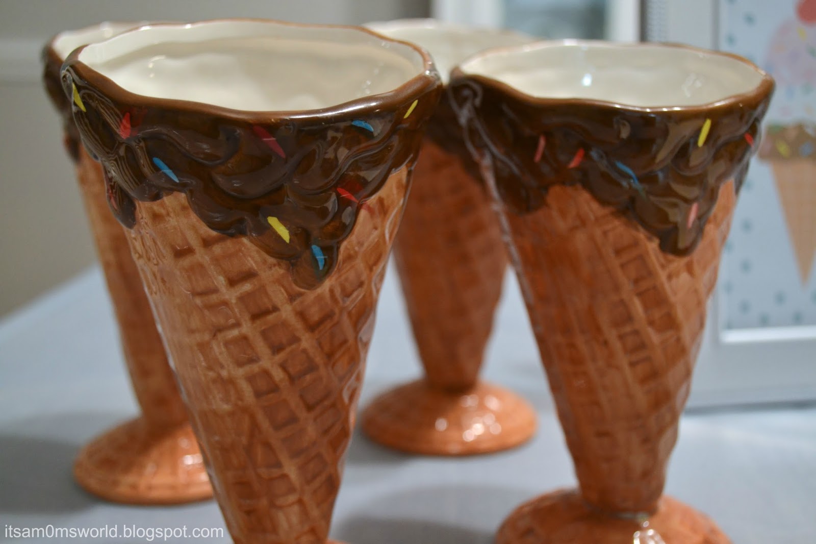 It's A Mom's World: Ice Cream Sundae Bar Printables