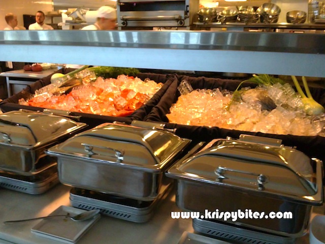 Fairmont Pacific Rim: Oru - Seafood Buffet - Krispy Bites