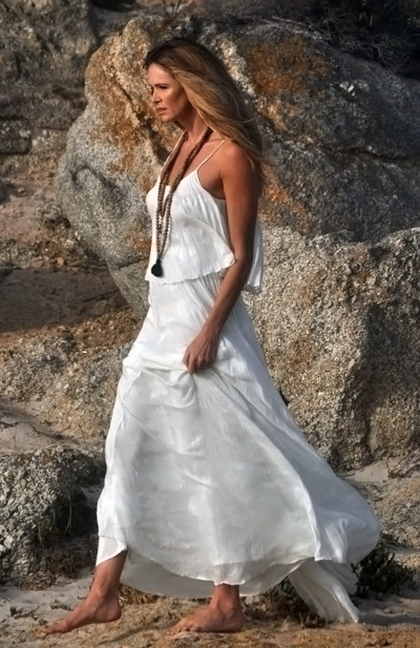 Miaamos lifestyle blog: Elle McPherson. Models Inspiration on a daily ...