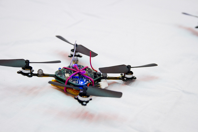 Programmer Eye: TED TALK: Autonomous Agile Aerial Robots