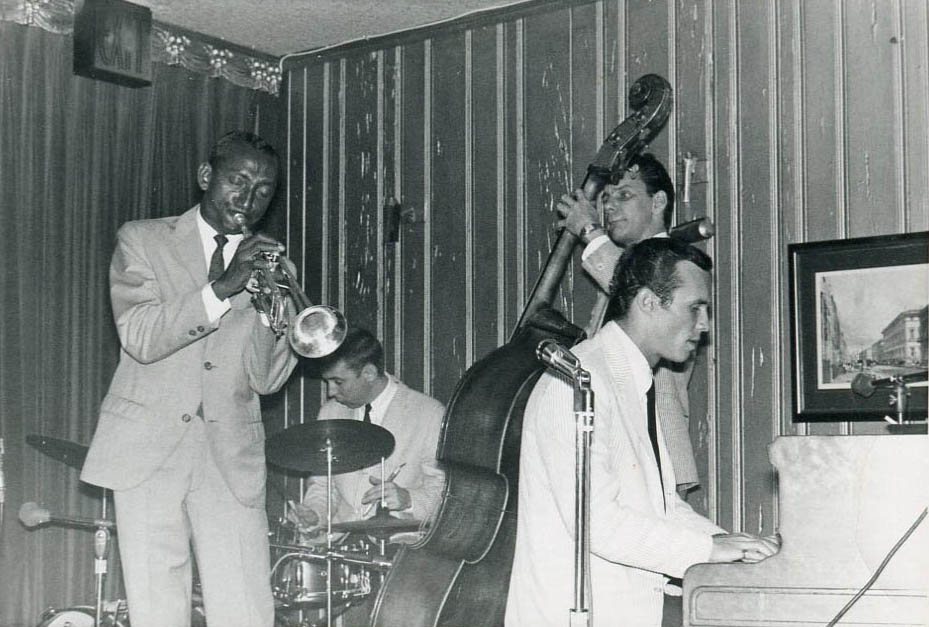 Palm Coast Jazz: Russell George Interview - Legendary NYC Session Bassist!