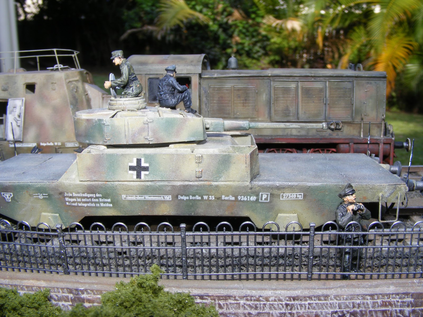 braillebuilder: Armageddon BP-44 Armoured Train Wagons