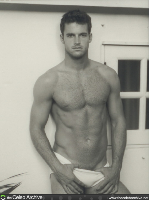 La Galeria del tio bueno: Lance Parker sin camiseta