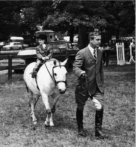 Horse Country Chic: Throwback Tuesday - The Aura of Upperville