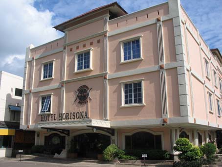 Hotel Hallo Batam - Perumperindo.co.id