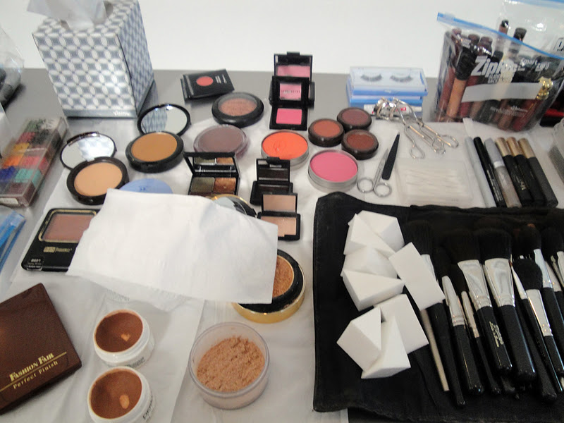 Makeup Artist Series - Celebrity MUA Sam Fine Beauty Class - Tons of ...