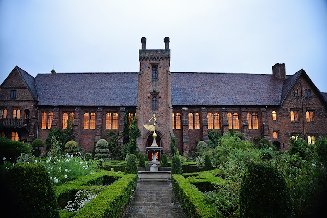 Edward De Vere as Shakespeare: Queen Elizabeth I