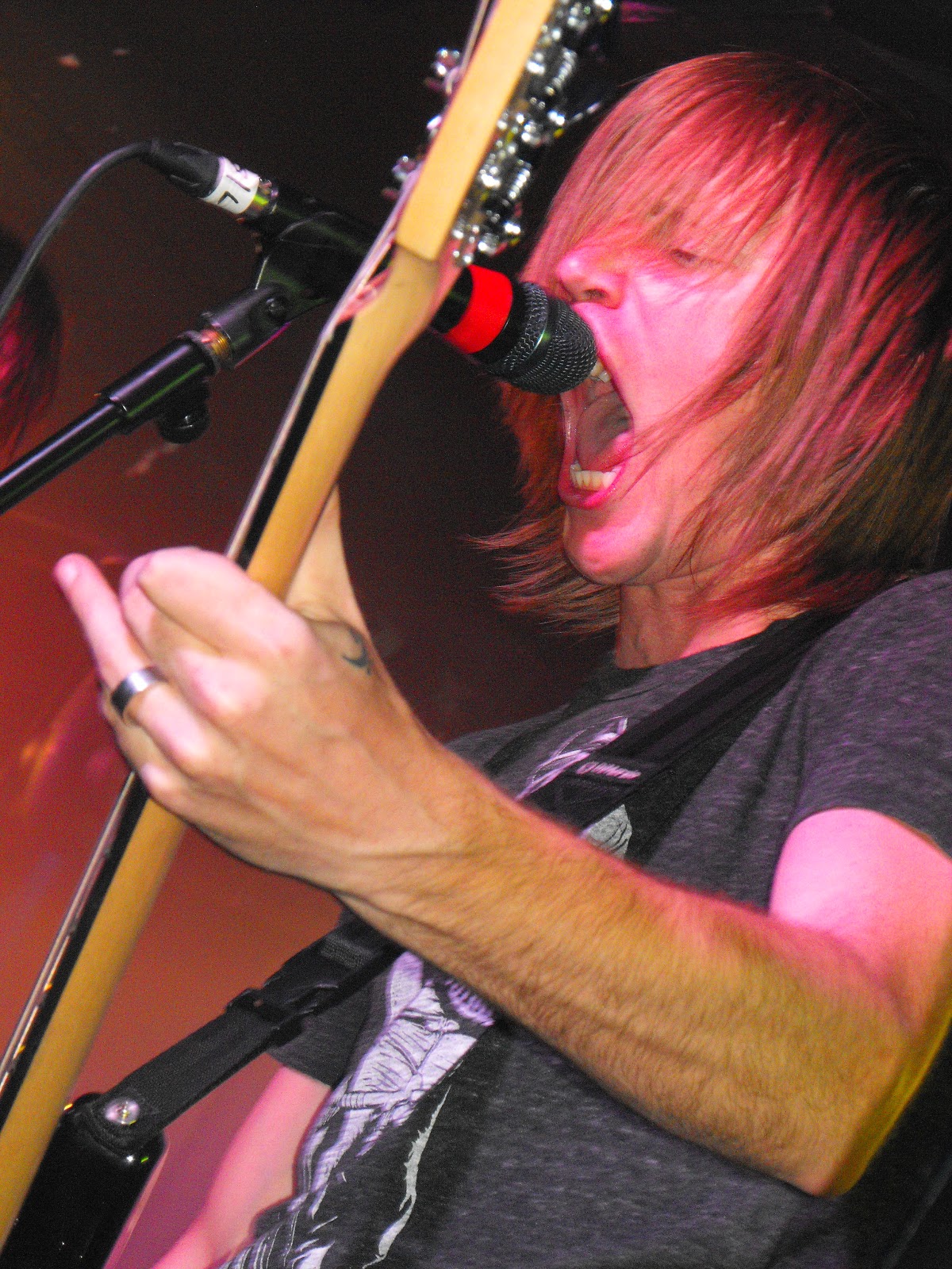 Treble Claire: My musings on life and the arts: OLD: Blessthefall