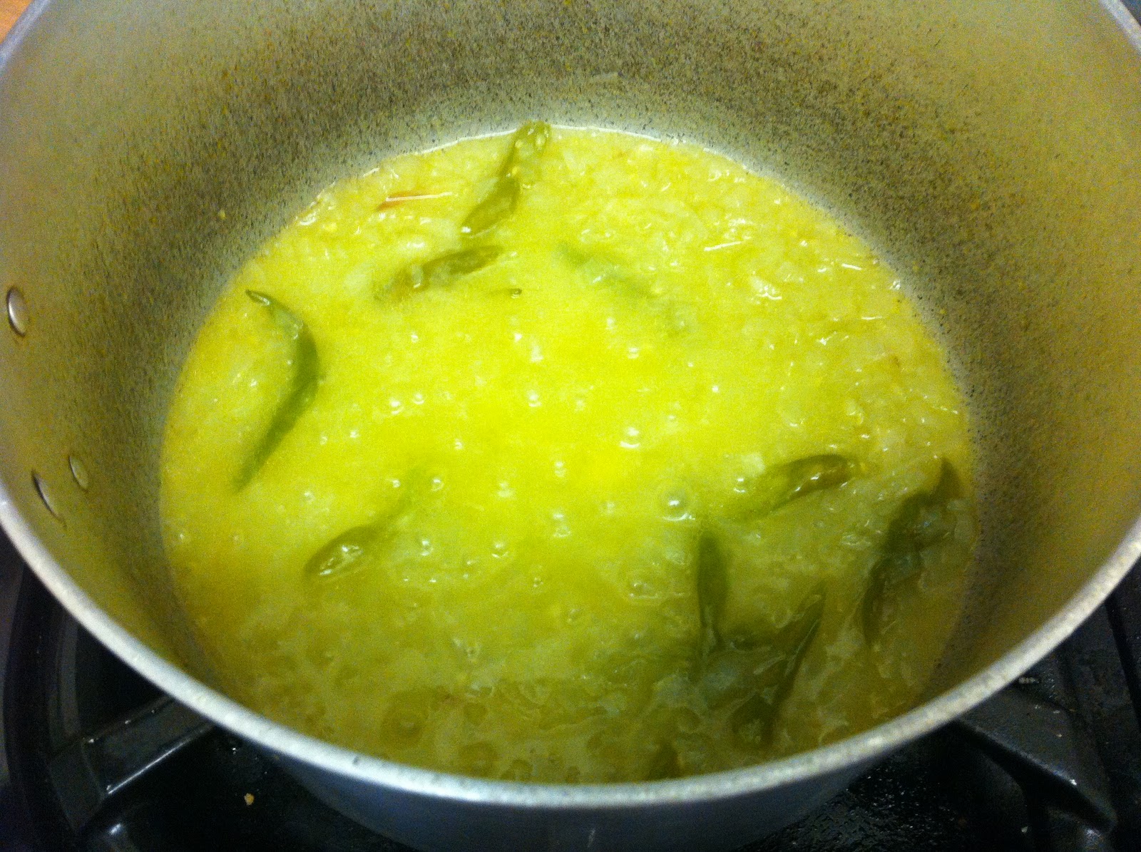 BANGLA KITCHEN: Cauliflower and Ayre fish curry