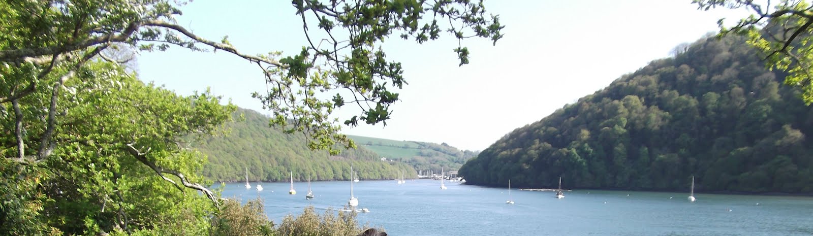 .: In Agatha Christie's Country House Garden...