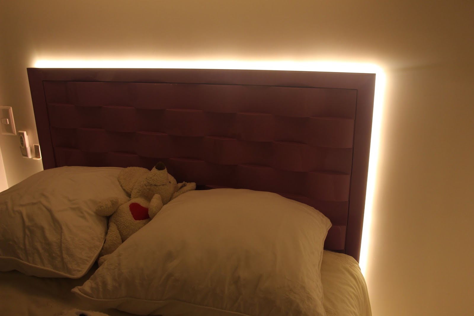 Construart Iluminação: Fita de LED no Quarto