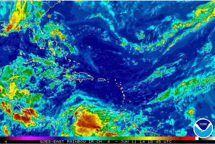 Roatan Weather: Partly Sunny, Occasionally Hazy Skies and Moderately Windy