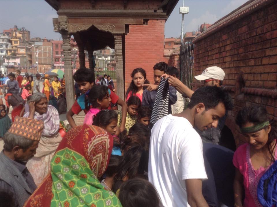 RMR Foundation: Distributing clothes to vulnerable Child