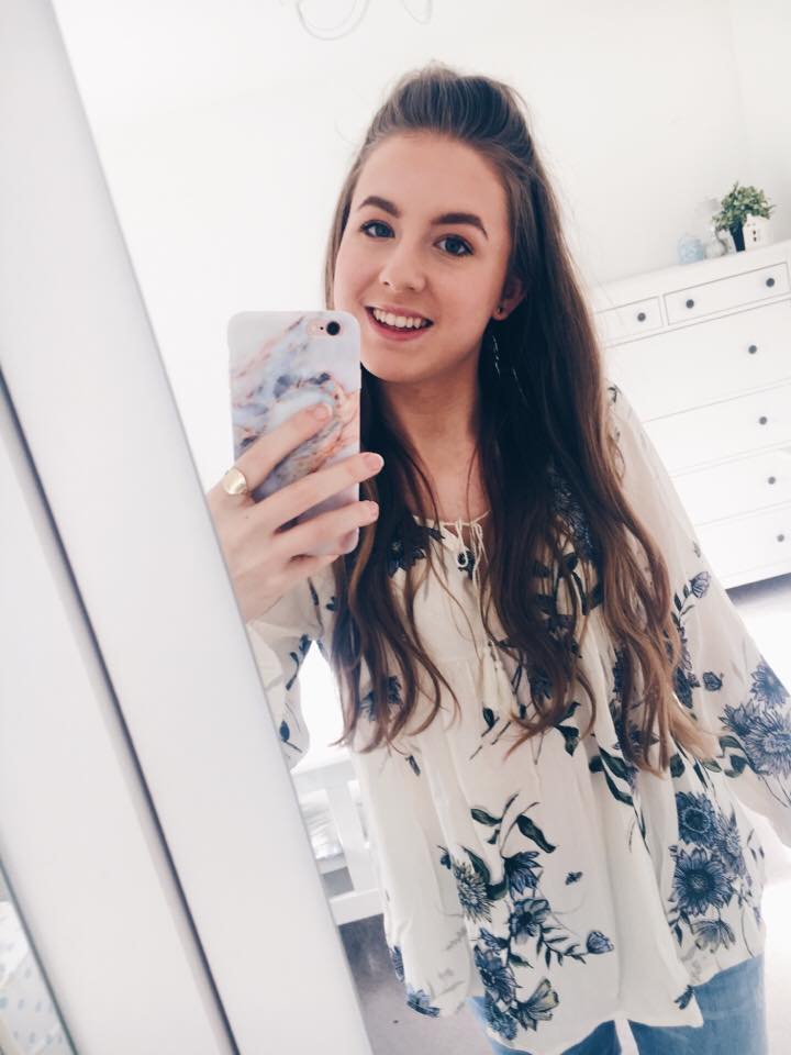 A New York Beauty and Clothing Haul and Try On | By Daisy Bradbury