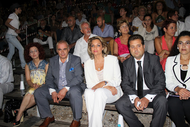 ΝΕΑ ΔΗΜΟΥ ΔΙΟΥ - ΟΛΥΜΠΟΥ: Η Βουλευτής ΠΑΣΟΚ Κέρκυρας Α. Γκερέκου και ο ...