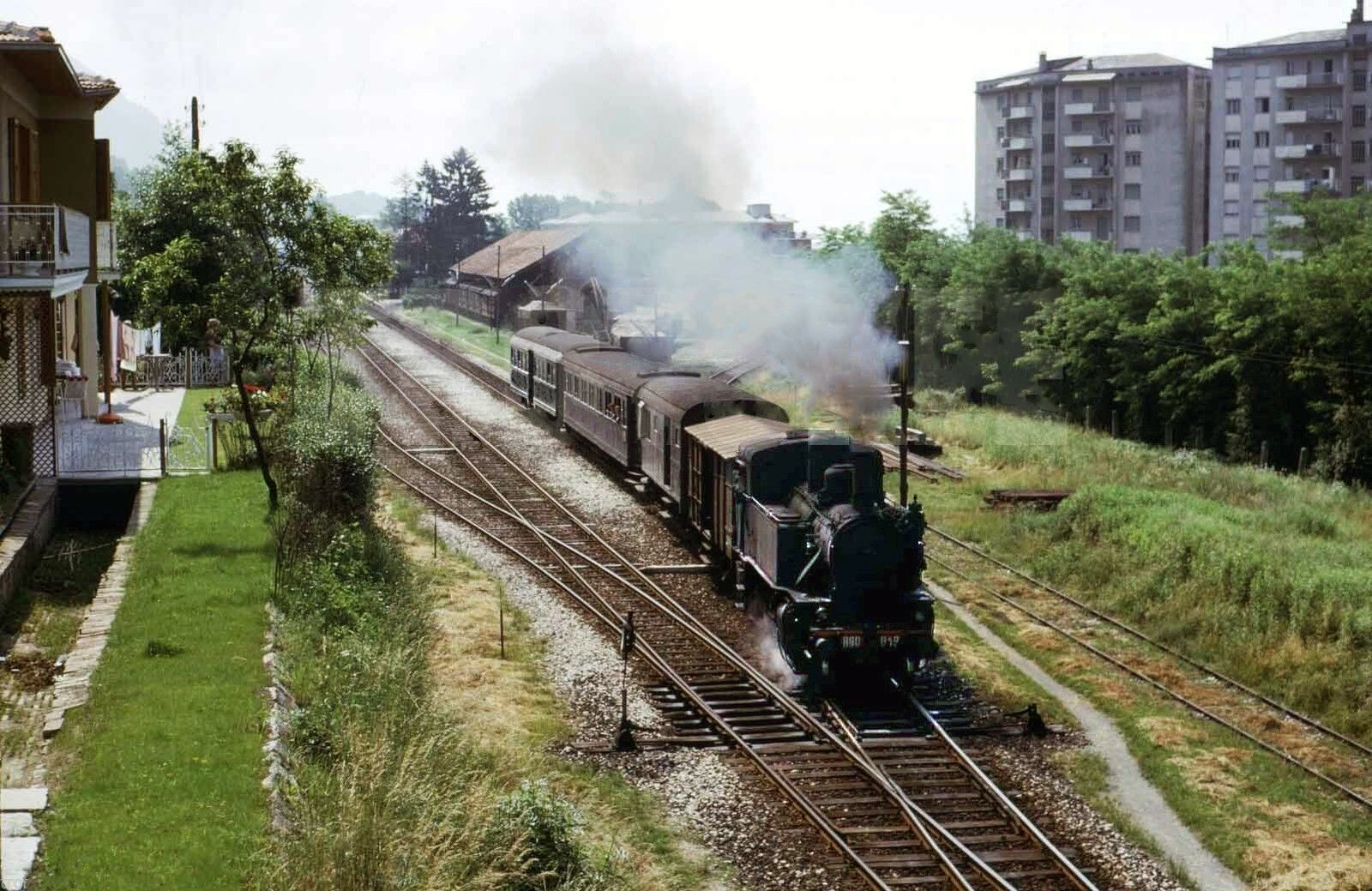 transpress nz: Italian 2-6-0 steam locomotive