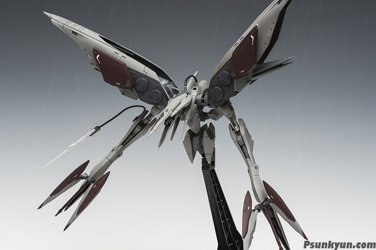 Custom Build: HG 1/144 Gundam Barbatos Lupus Rex "Hashmal"