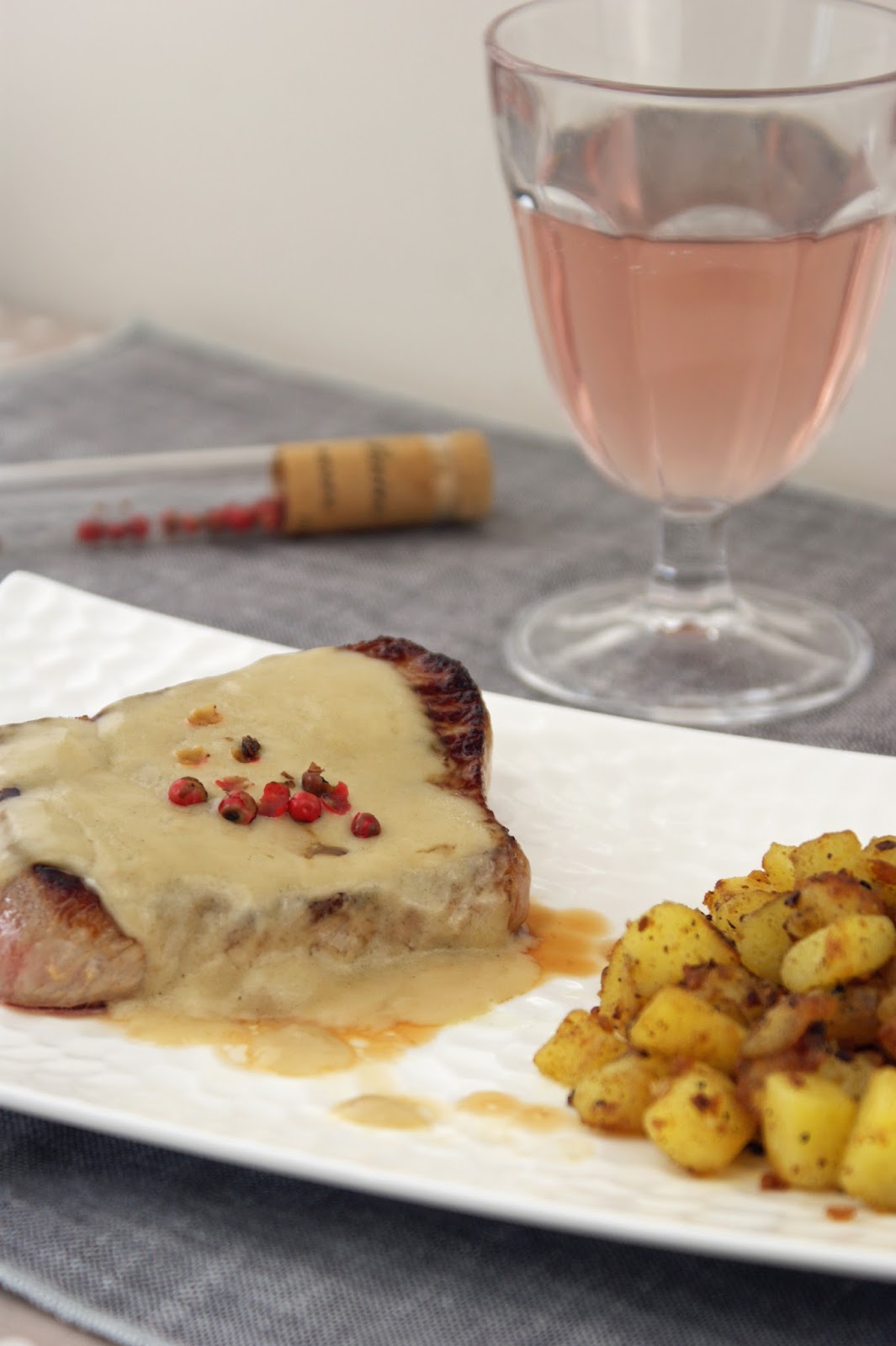 Afternoon Tea: Grenadin de veau sauce foie gras