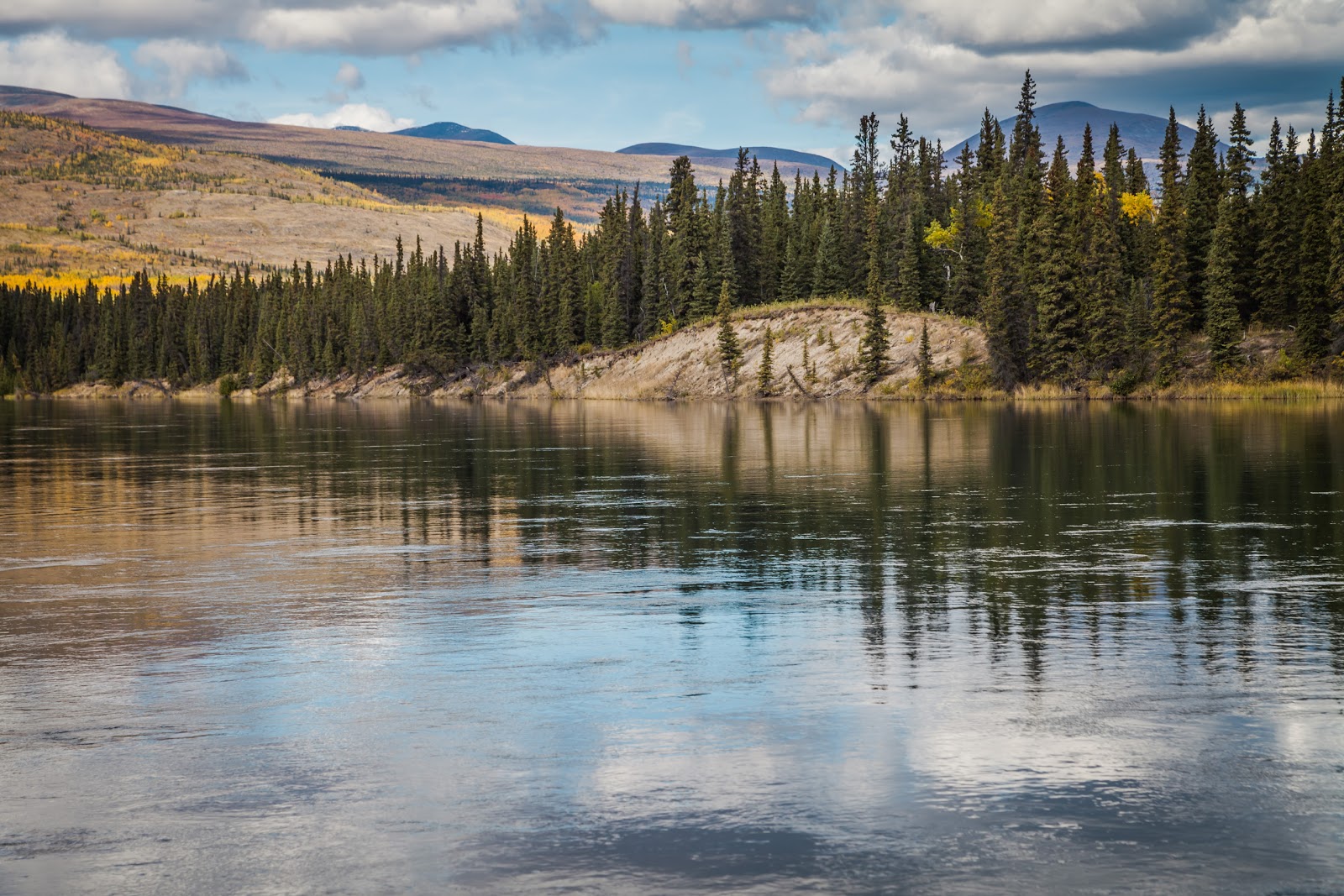 Yukon - The True Canadian North - Explore the World with Simon Sulyma