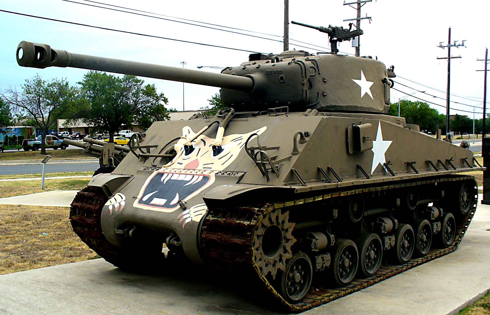 Panzermaquettes: SHERMAN M4A3E8 FURY