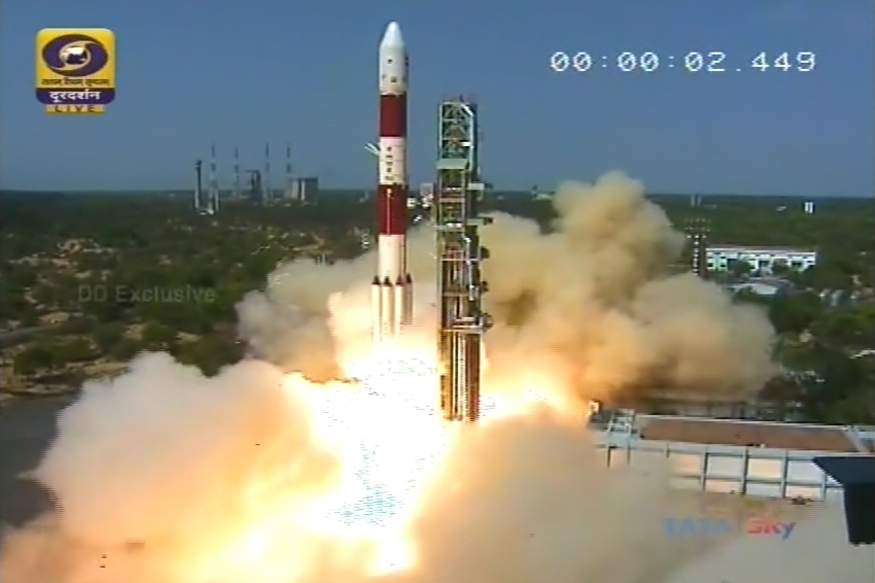 ISRO's PSLV-C38 Takes Off from Sriharikota With Cartosat-2 Satellite ...