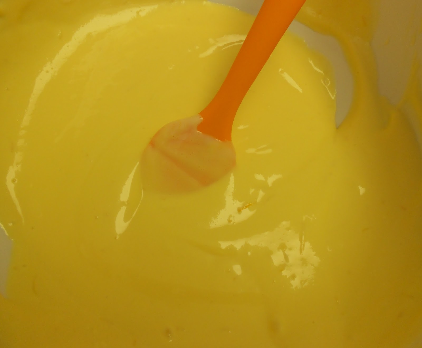 Baking Banquet: CHILLY AND REFRESHING - LEM'N KEY LIME PIE