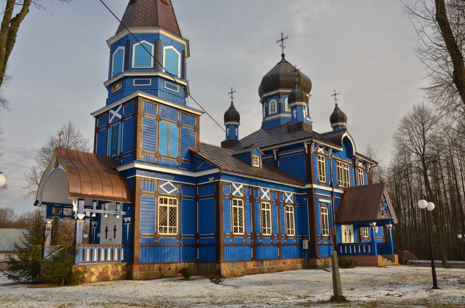 DREWNIANE CERKWIE PODLASIA | Skrajem dróg