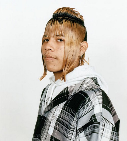 Gaya Rambut Gondrong Emo, Yang Modis!