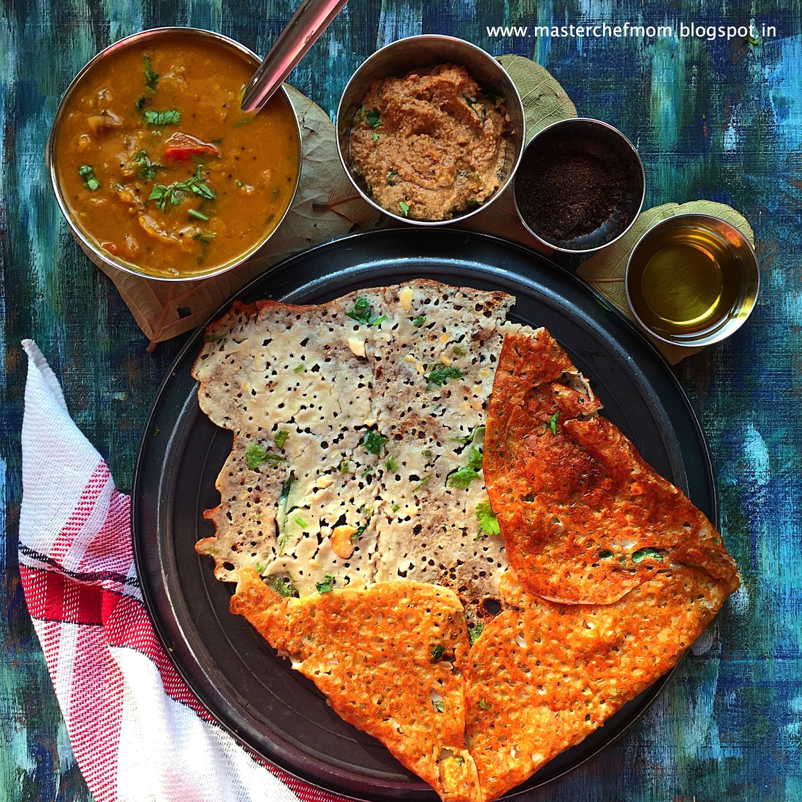 MASTERCHEFMOM: Hotel Style Rava Dosai | Rava Dosai Recipe | Instant ...
