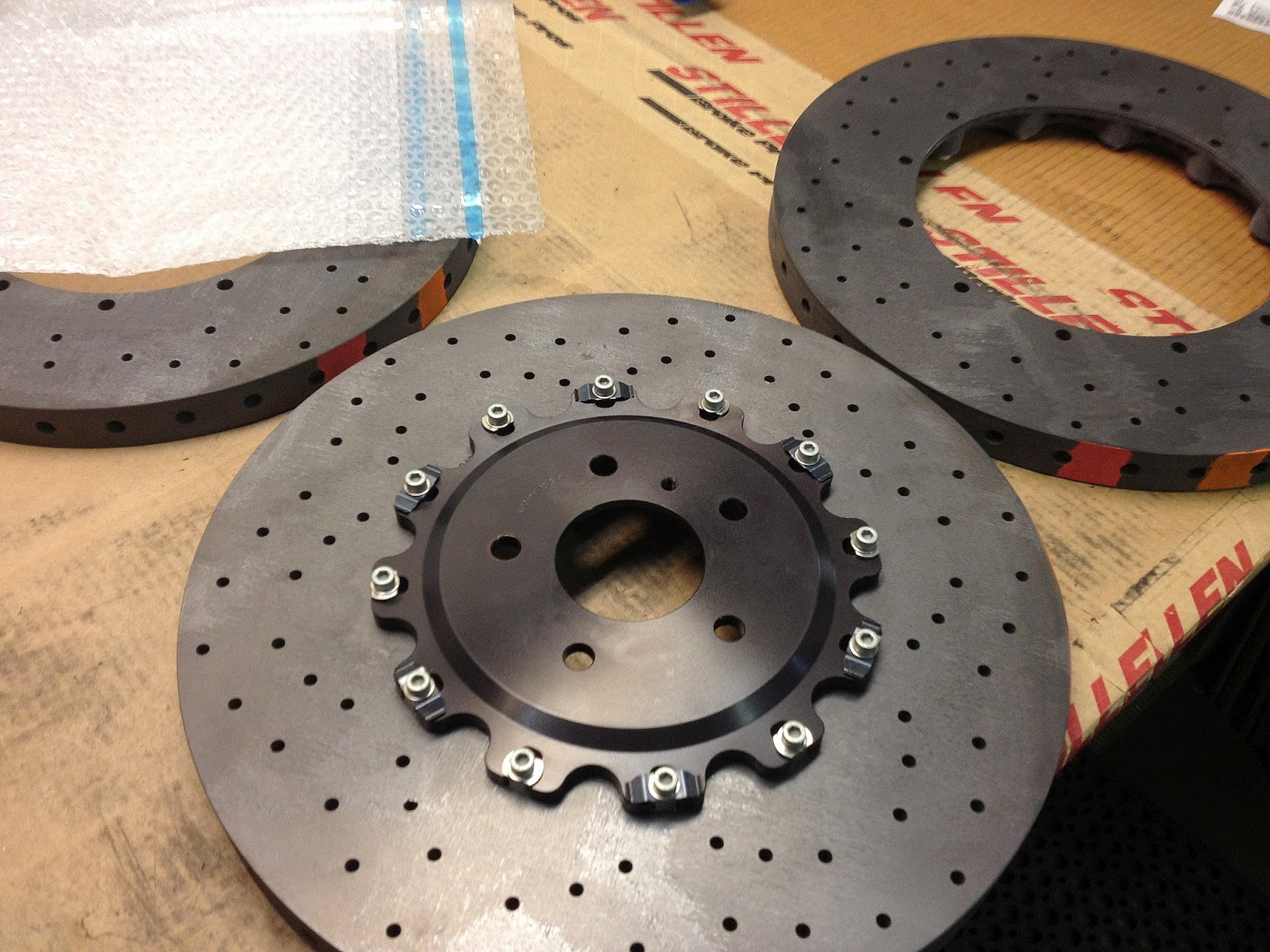 Nissan GT-R Brakes for Skyline GT-R, 350Z, and 370Z - Nissan Skyline GT ...