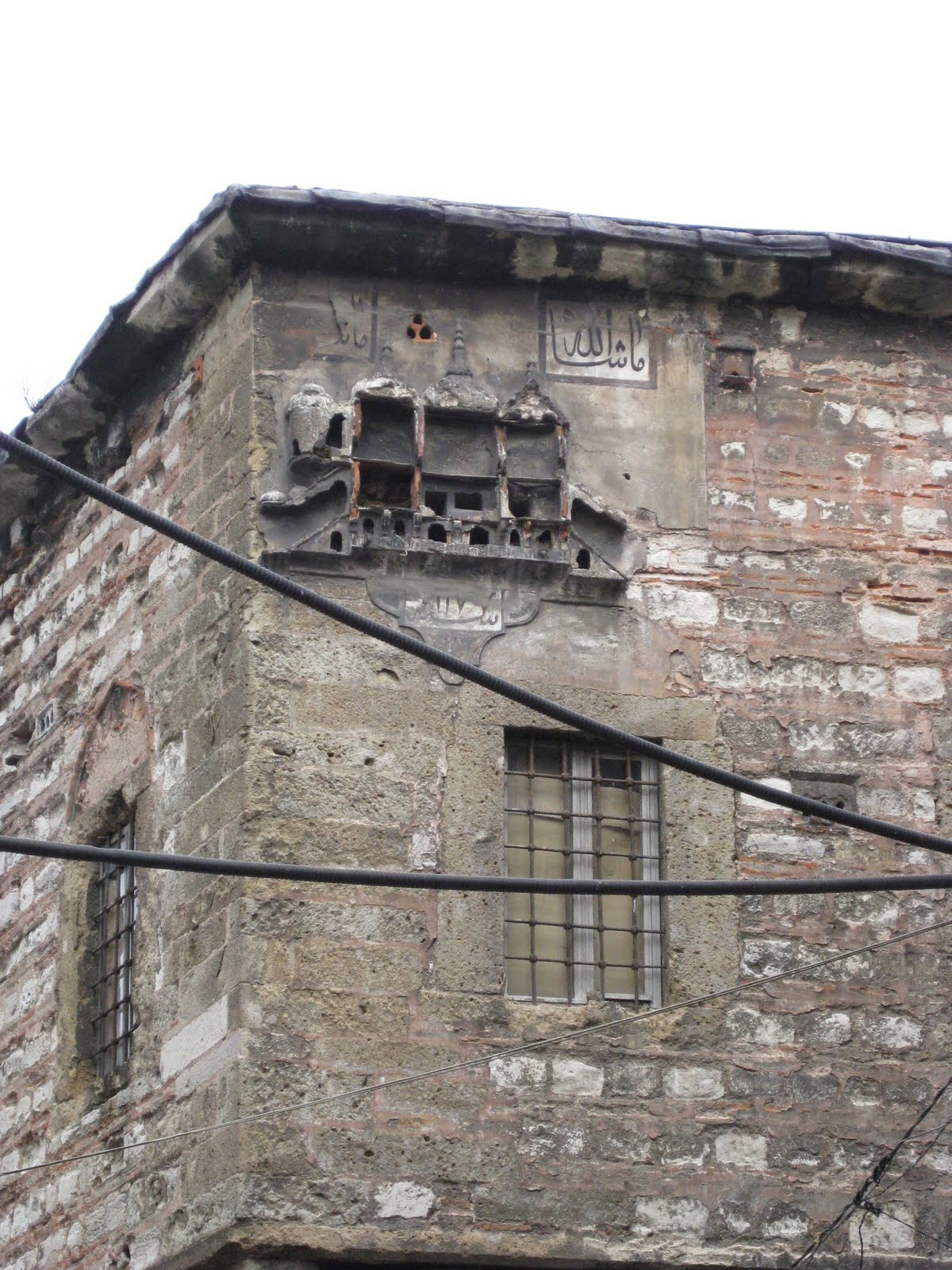 Travelmind: Compassionate architecture: bird houses and sparrow mansions