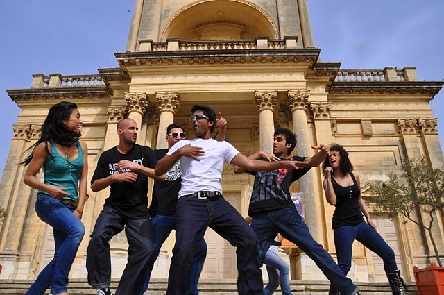 Wallpaper Solutions: VTV HD Stills