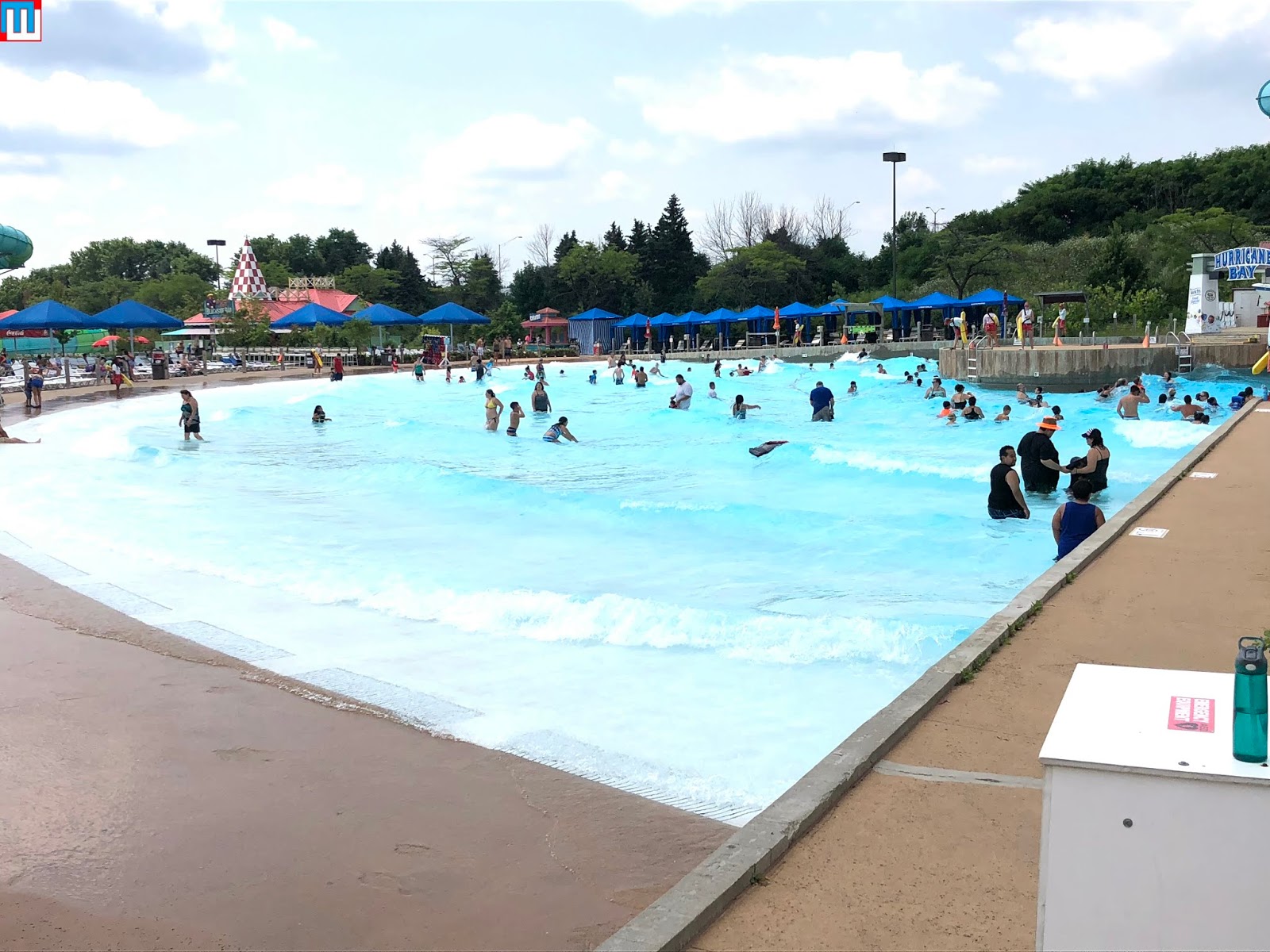 MidwestInfoGuide: Hurricane Harbor Chicago
