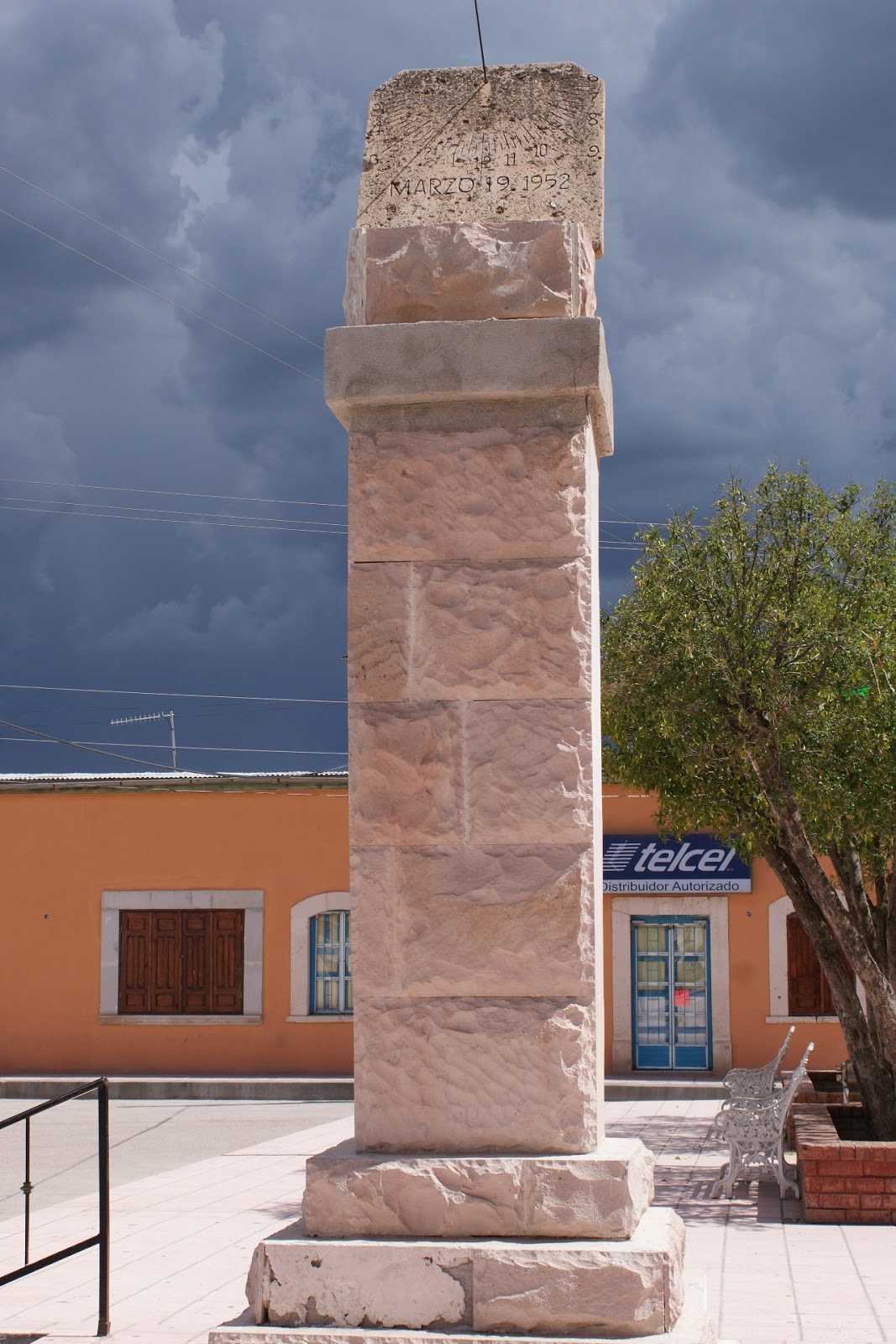 Qué bonito es Durango: Indé, Dgo y el reloj del Sol