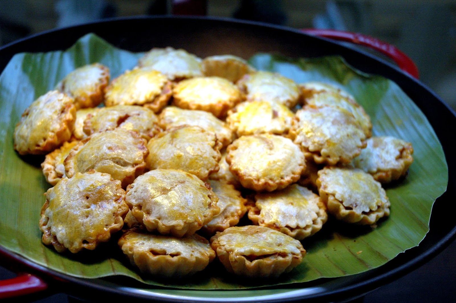 DUDE FOR FOOD: Afternoon Tea with a Local Twist: The Fiesta Filipino ...