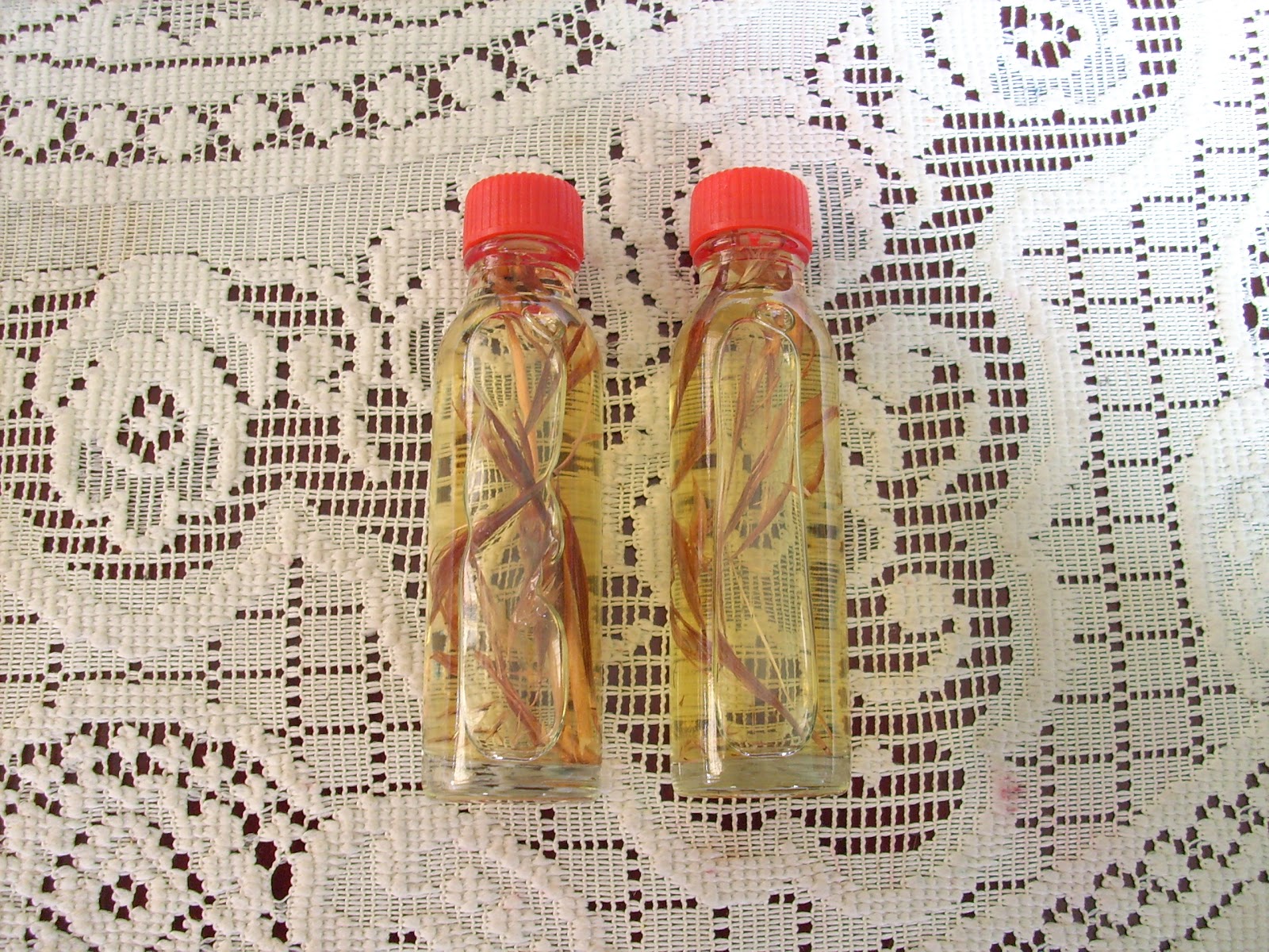 Pusaka Alam Ghaib Dan Mistik: Minyak Pelaris Bunga Serai