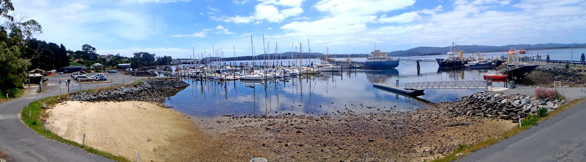 Sailing Aussie coast: Bass Strait - Apollo Bay to Tamar River, Tasmania