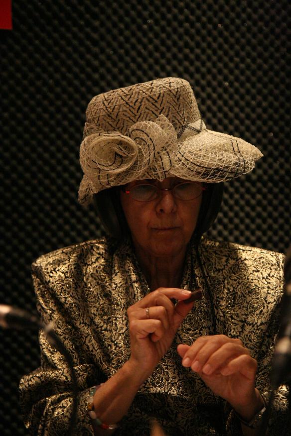 Dejate de Vu: Entrevistamos a Marga Loriente, la entrañable Sra. Maria ...