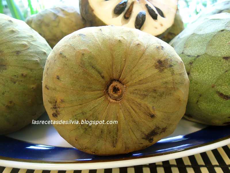 Las recetas de Silvia: Propiedades de la Chirimoya o Guanábana