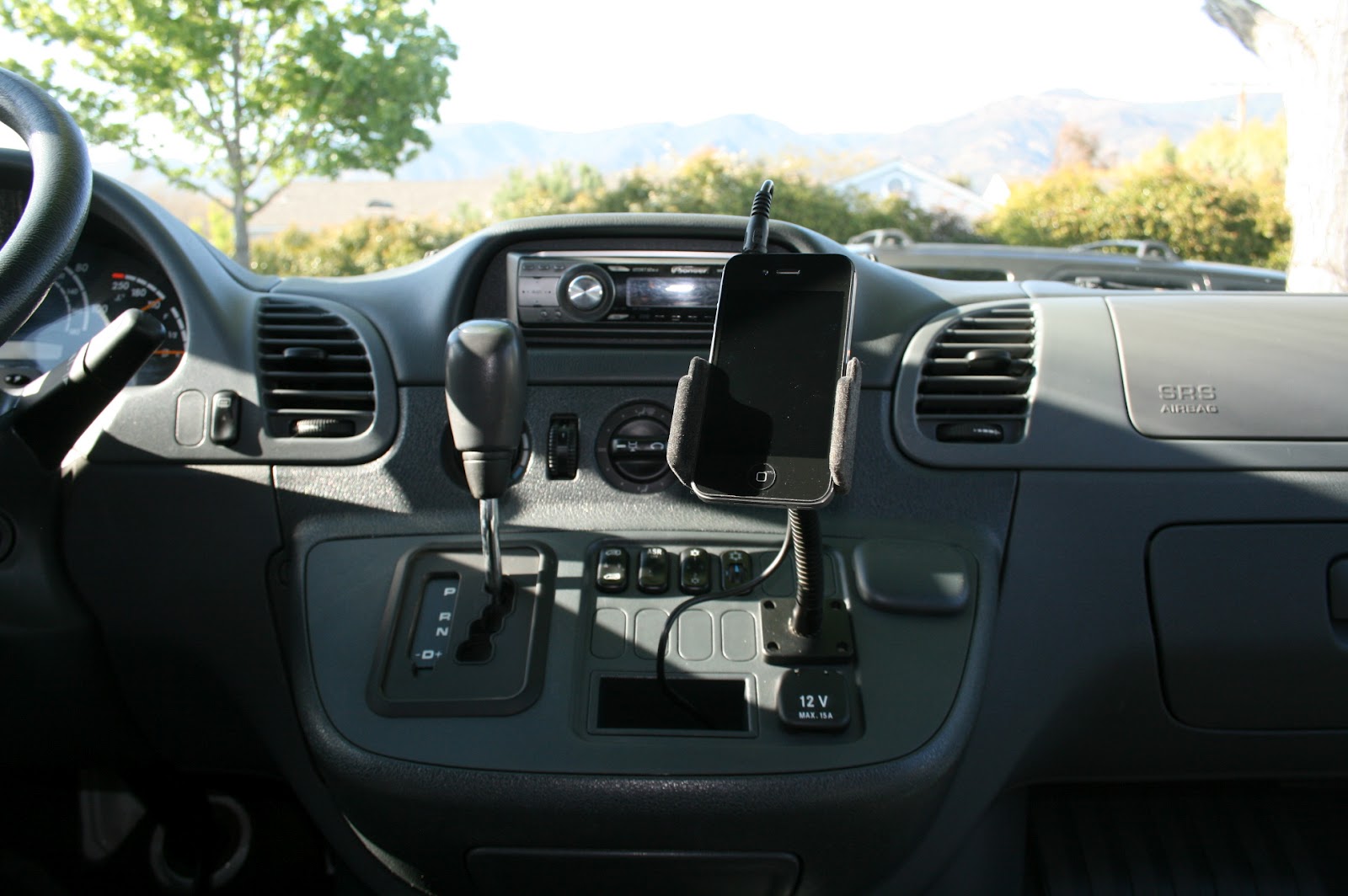 2004 Sprinter Van: 2004 Passenger Mercedes Sprinter Van