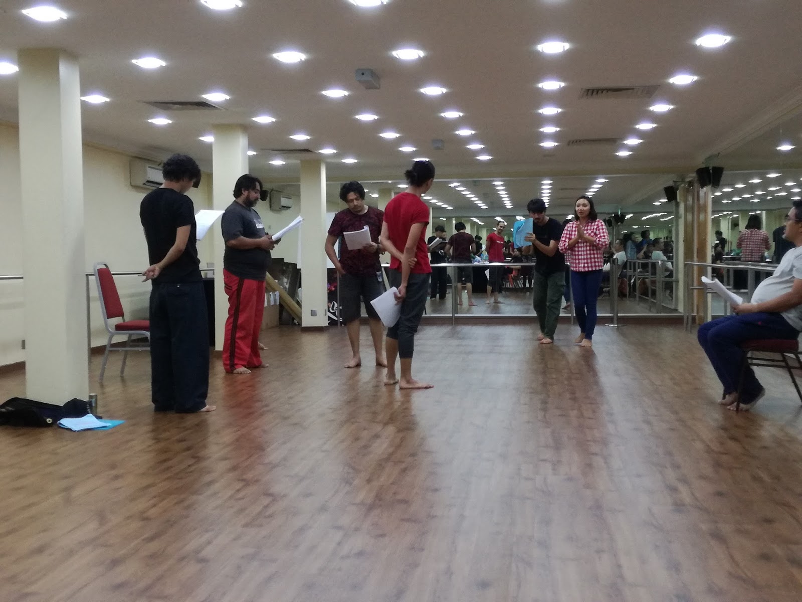 Nafas Baru Pentas Bangsawan oleh Pat Ibrahim - ieyra.com