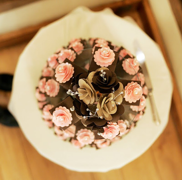 CRAFTY RED: Paper Wedding Cake Part Two