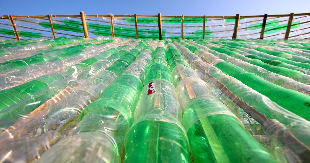 LINGKAR WARNA: Mendunia dengan botol bekas dan bambu